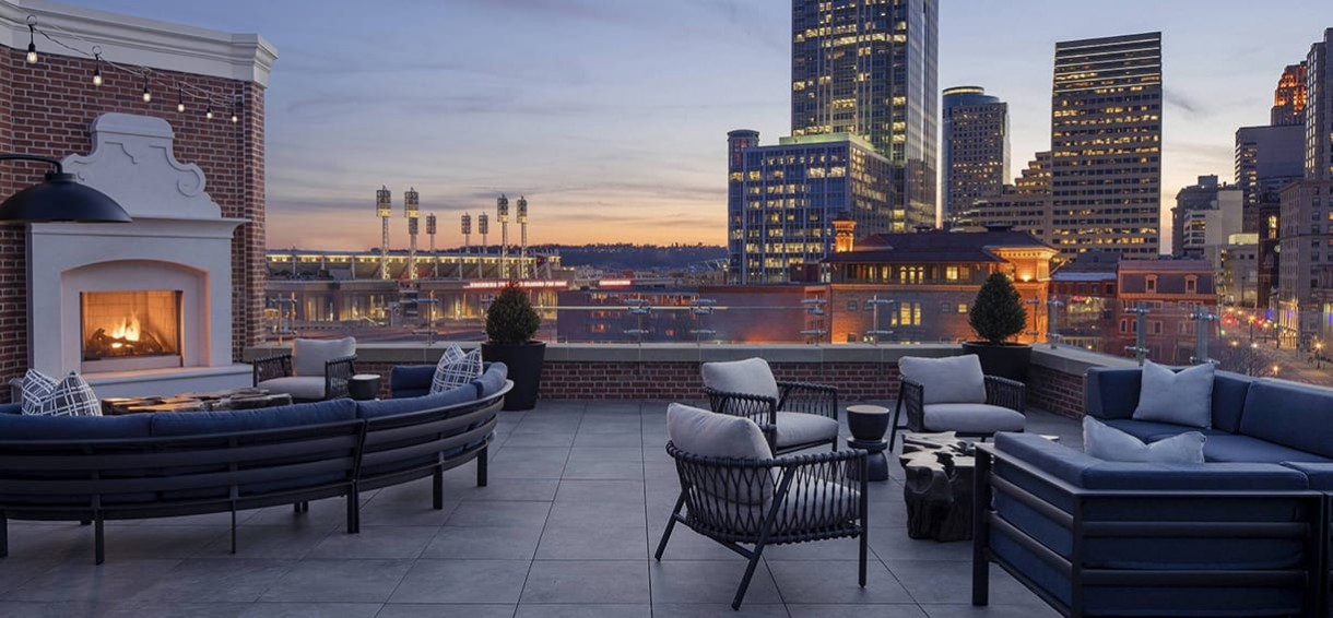 Best Cincinnati Downtown Hotels in 2025 - tripbirdie.com